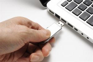 How to Format USB Flash Drive on Mac (Step-by-Step Tutorial)