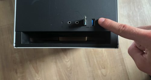 How to Connect and Get Data Off an Old Hard Drive